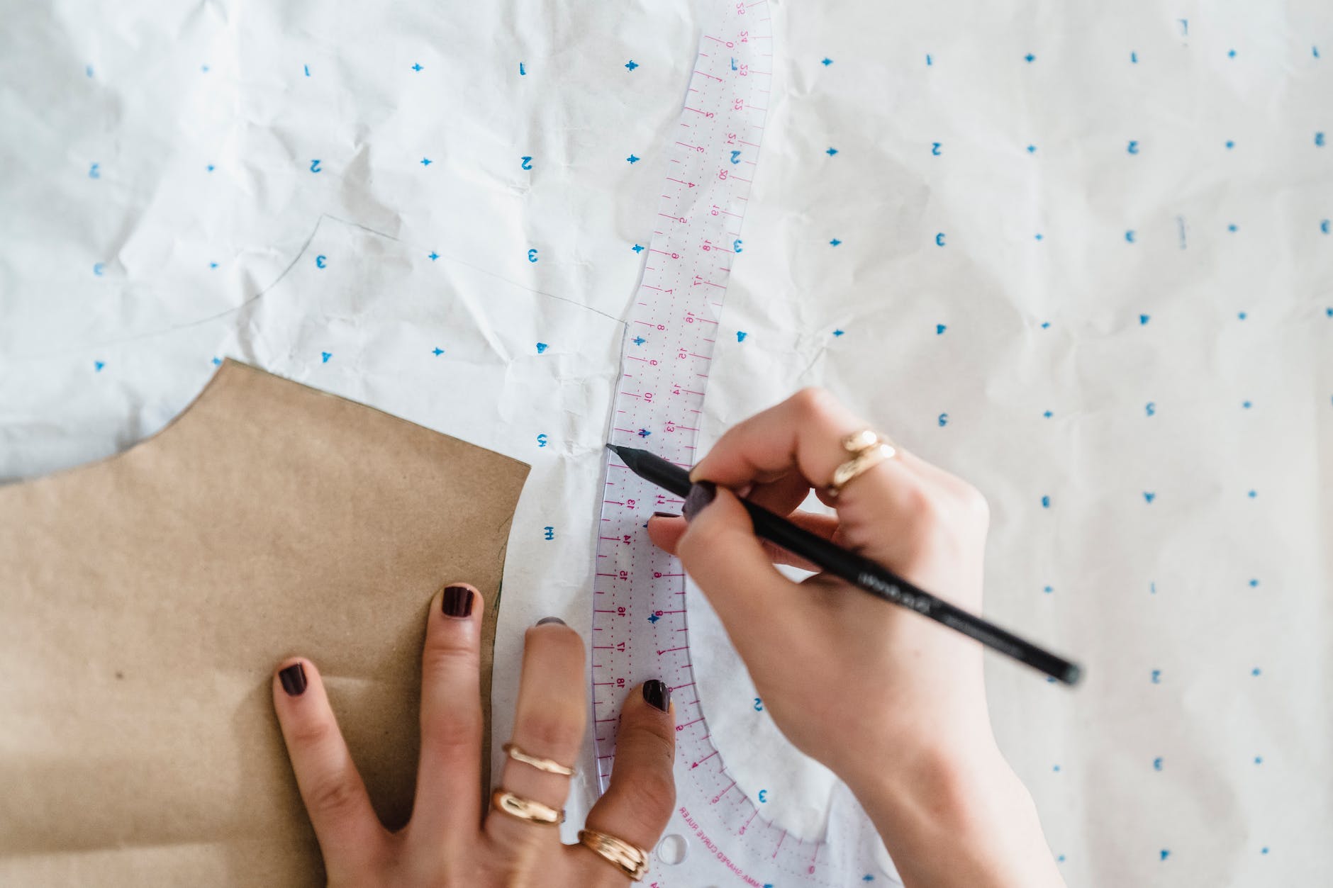 Sew, Create, Repeat: Inspiring and Easy Sewing Projects for Moms ...
